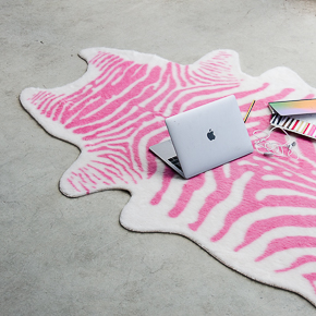 PINK ZEBRA RUG HF