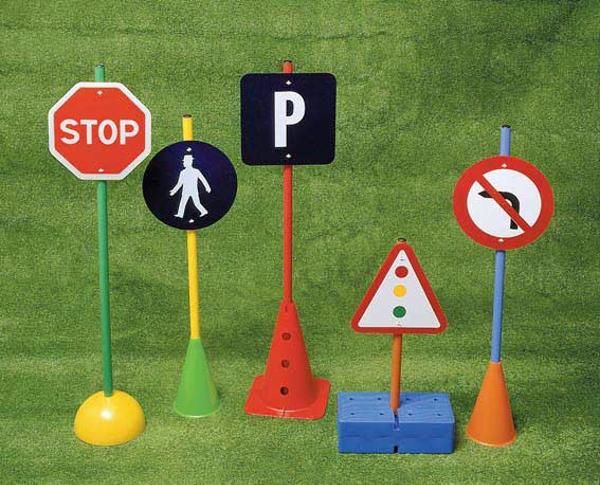 Sinal de Cedência de Passagem