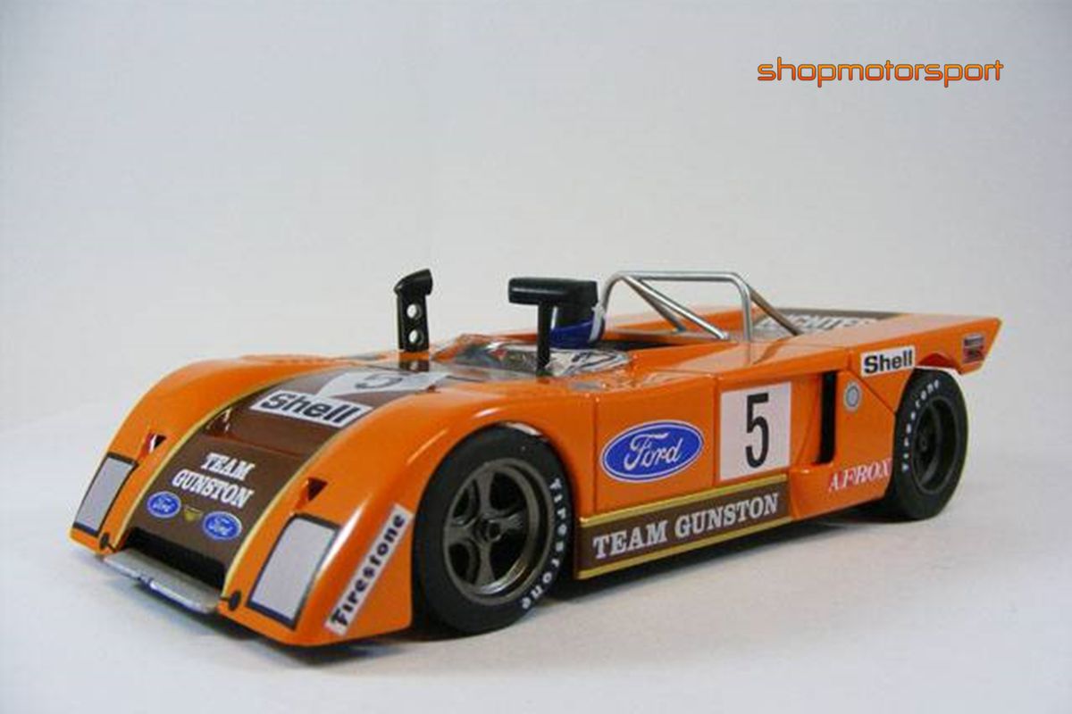 Chevron B21 Flyslot 024101